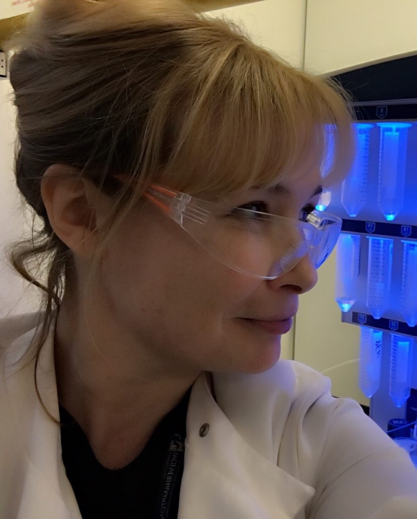 Dr Sarah Jones - Groupe Français des Peptides et des Protéines